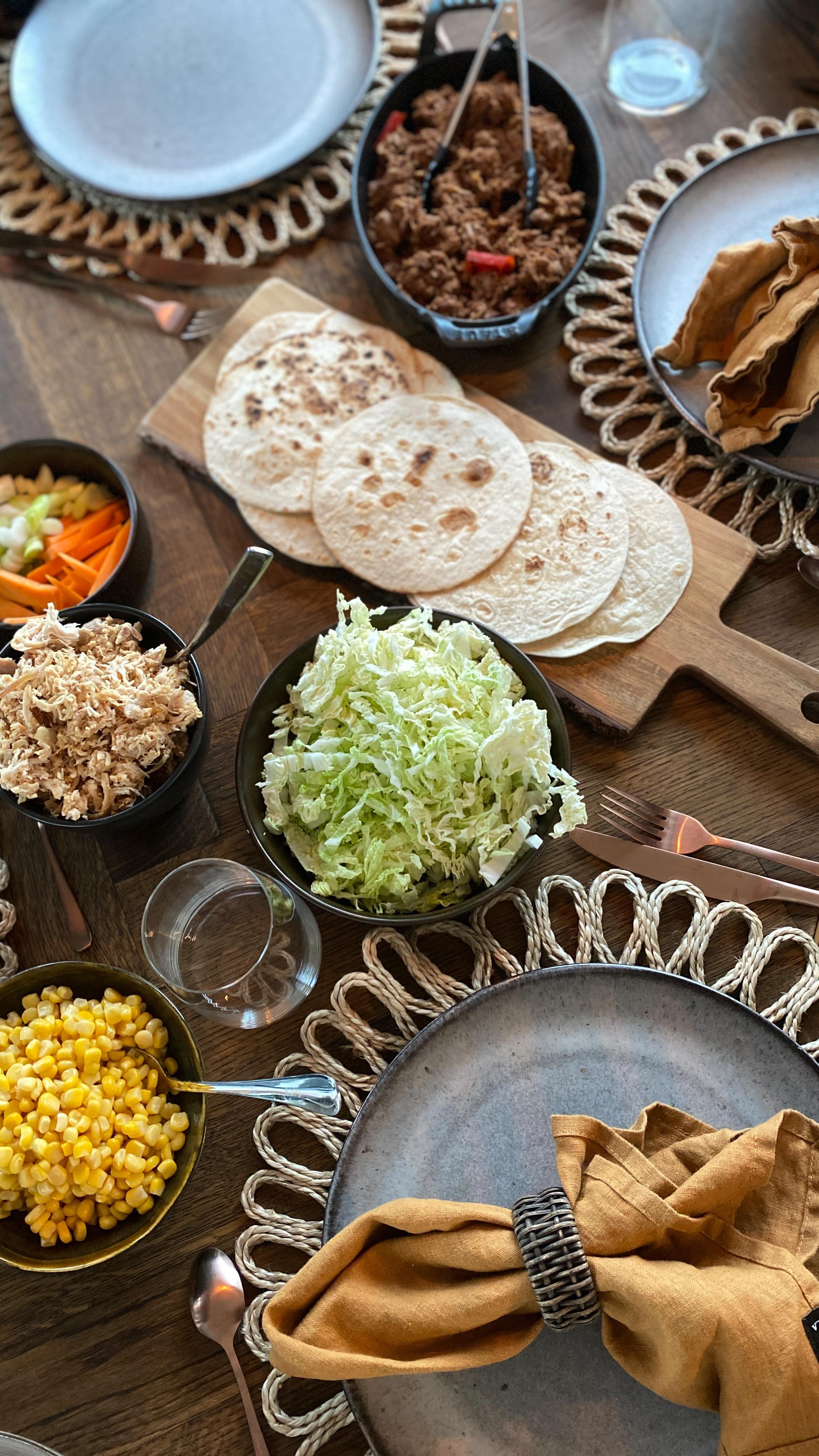 Skinku og aspasrúlla – maría krista